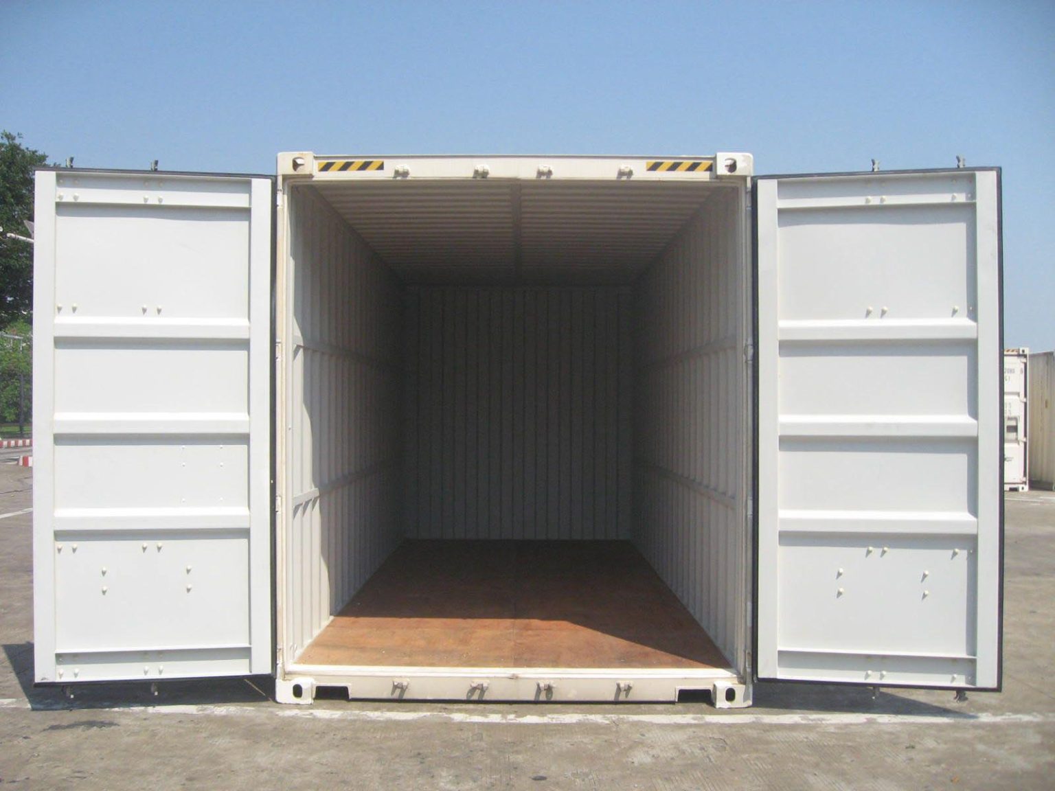 Discover the Benefits of Pallet-Wide Containers - Shipping Containers USA